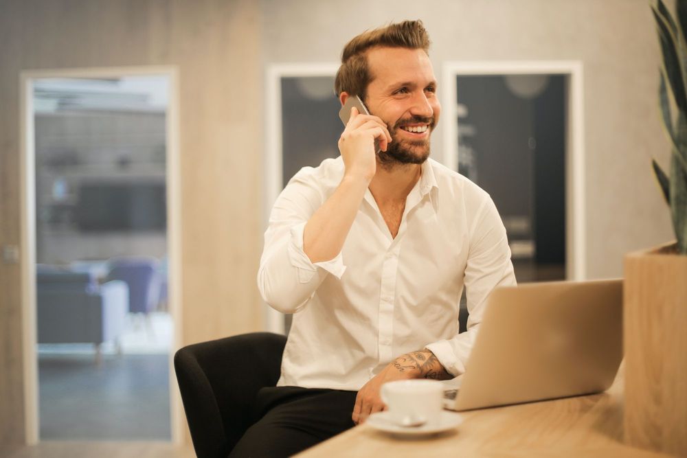 20 Phone Sales Tips from the Experts to Help You Make Better Sales Calls