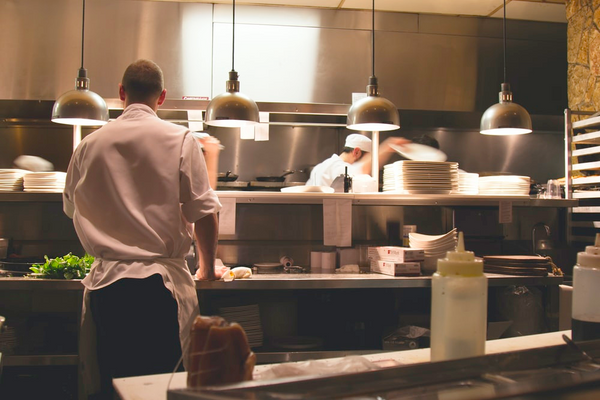 10 Challenges Restaurants Face and How to Solve Them