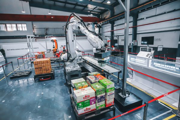 Batch Production in Manufacturing: A Complete Guide Batch Production in Manufacturing: A Complete Guide