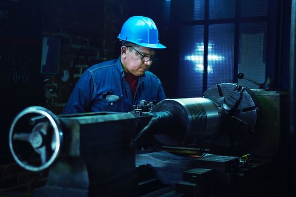 Plastic Manufacturing: Quality Assurance and Inspection
